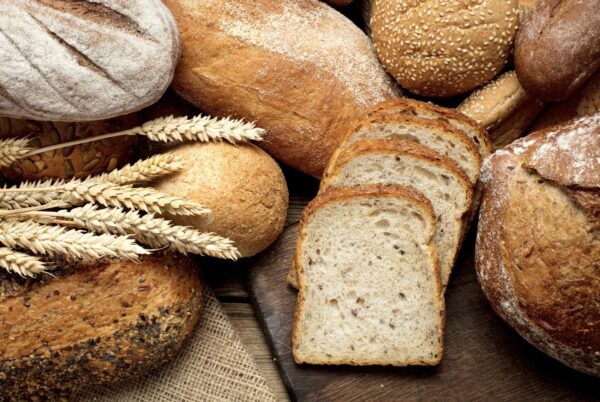 Whole Wheat vs Multigrain vs Brown Bread: Know the Difference ...