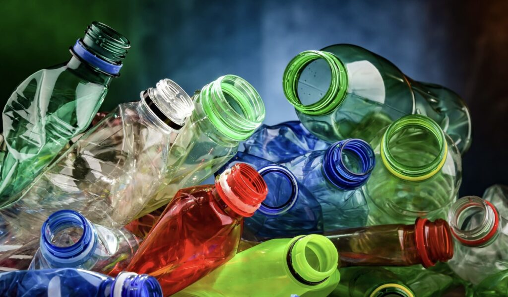 What Is BPA Plastic and Why It Is a Cause for Concern - Claudias Concept